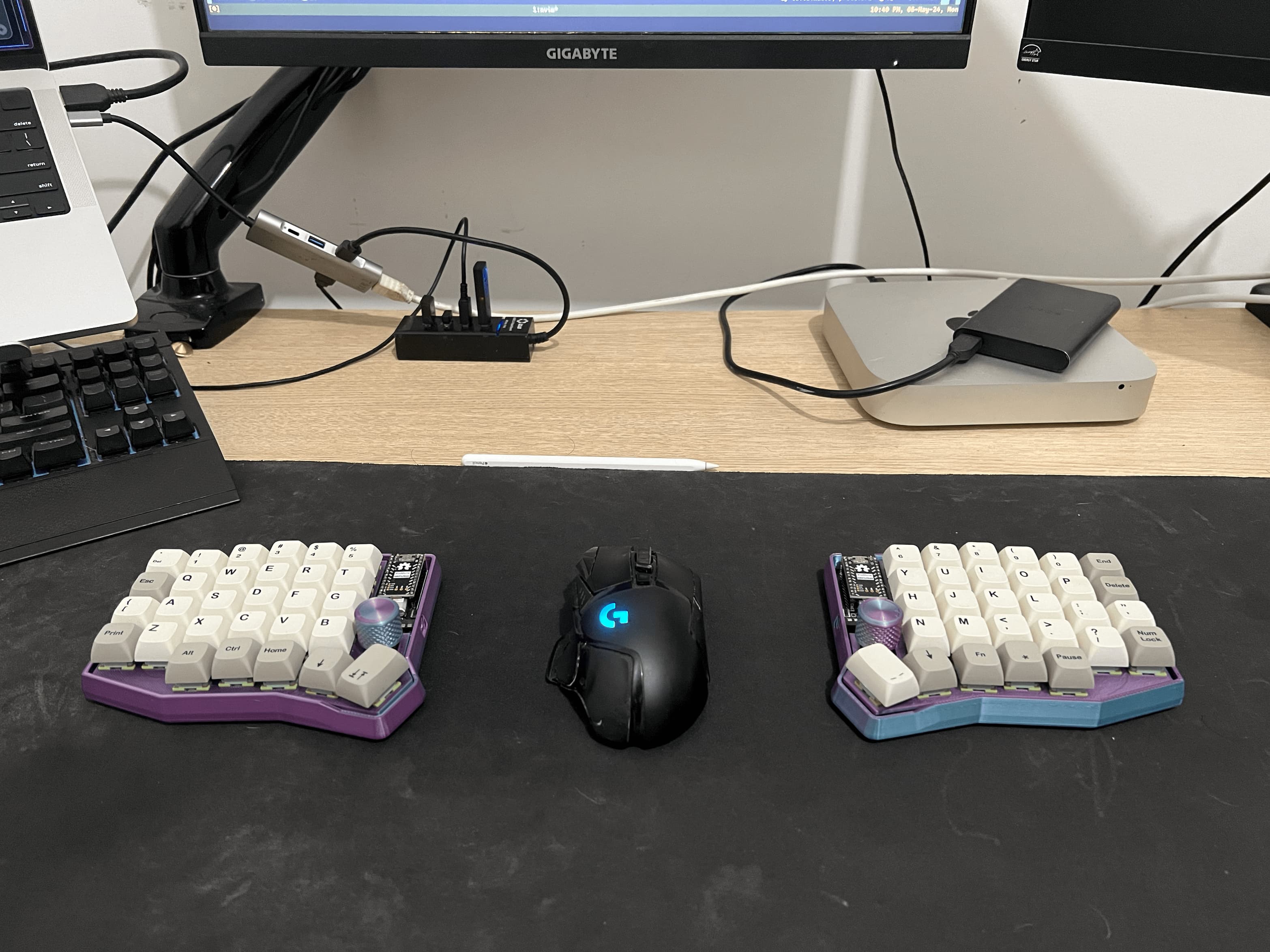 Splitting the Difference: My Journey into Ergonomic Keyboards and Pain ...
